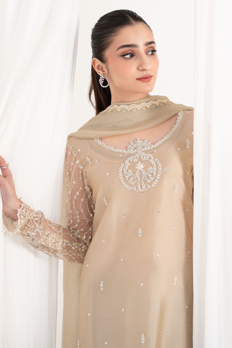 Zubia Zainab . Majeste